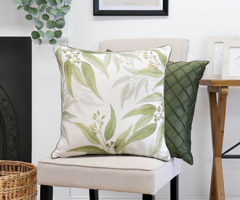 Ormond Forest Green Velvet Cushion - Rectangle