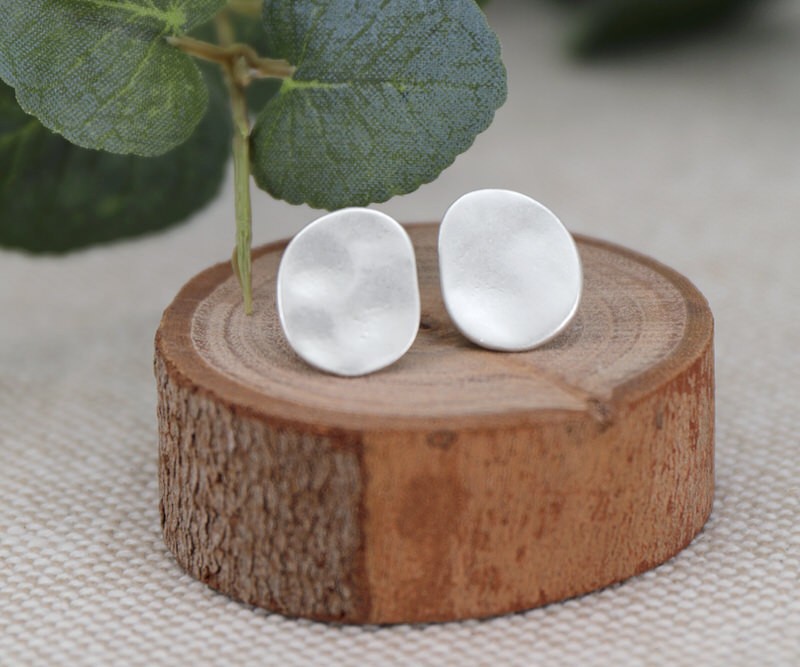 Pebble Silver Stud Earrings
