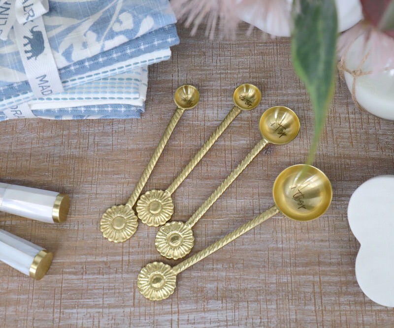 Springtime Set 4 Measuring Spoons - Gold