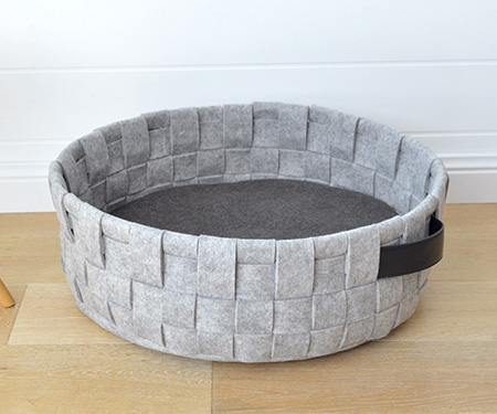 Cane dog beds