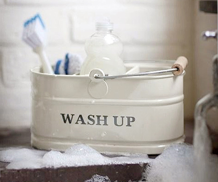 Wash Up Kitchen Tidy