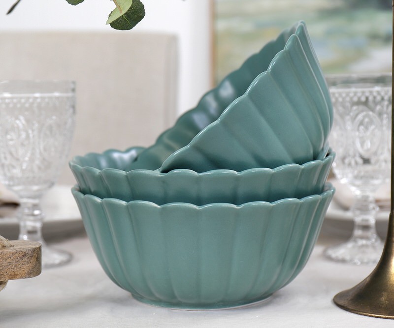 Bayleaf Green Serving Bowl