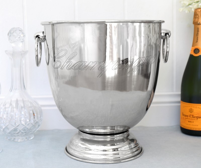 Jugs and pitchers for serving drinks online