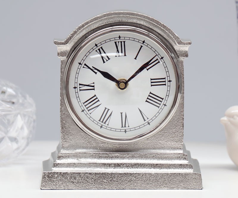 Desk accessories, clocks, office accessories and storage