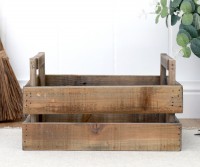 Farmhouse Wooden Crate - Medium