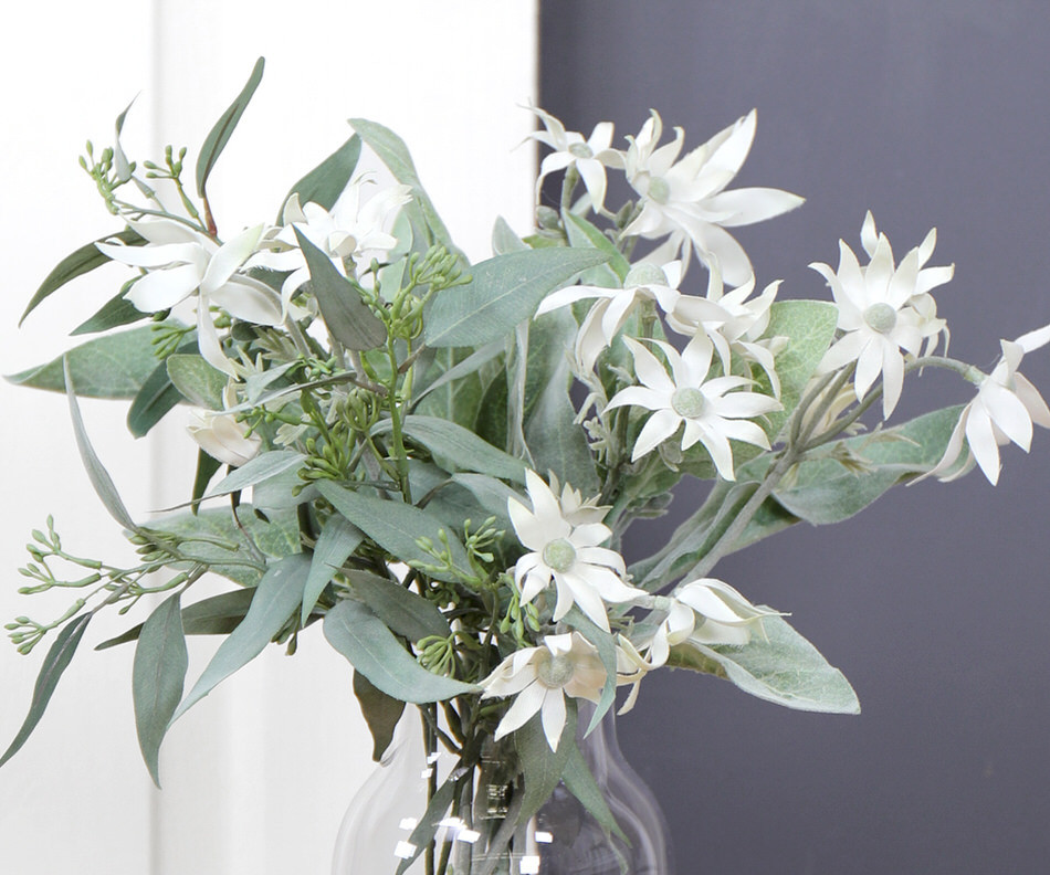 Blackheath Flannel Flower Vase Arrangement - Gift ideas for that ...