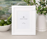 White Gallery Photo Frame - 5x7"