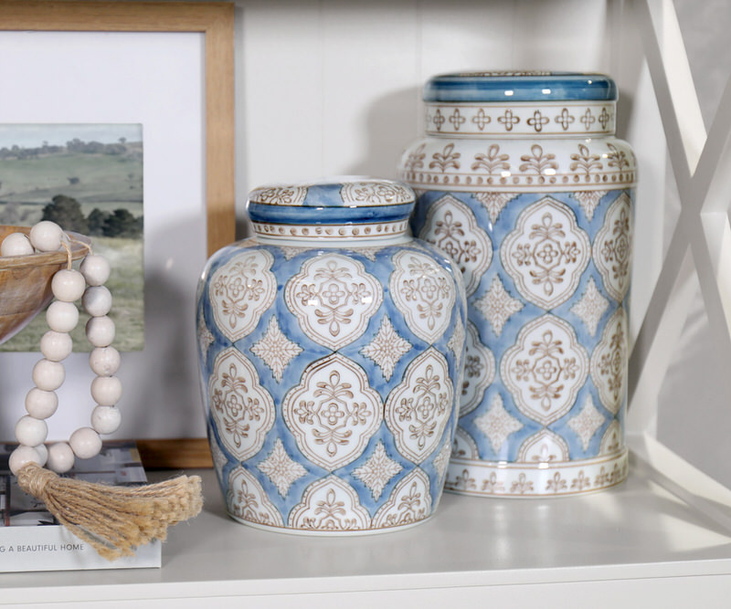 Round Carlisle Blue Ginger Jar