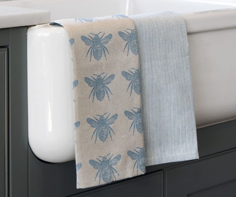 Set 2 Blue Honey Bee Tea Towels - Beautiful home decor at French Knot