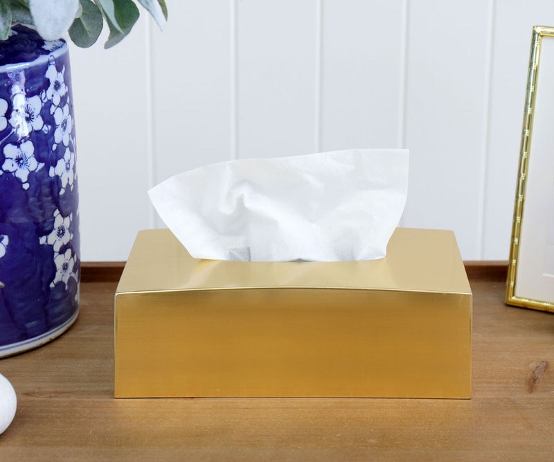 Beautiful bathroom accessories available online