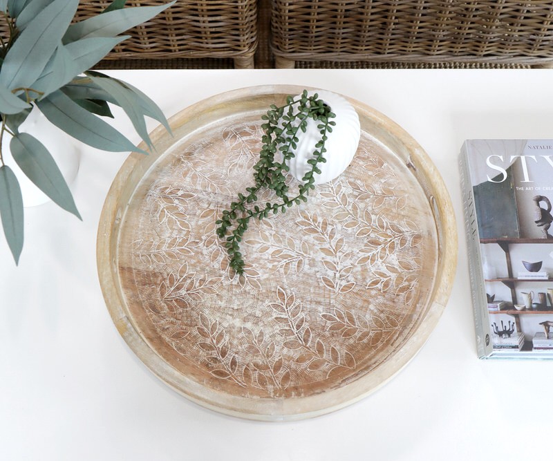 Caruso Whitewash Carved Round Tray