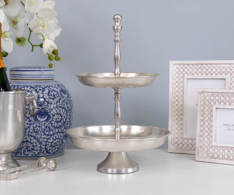 Pennington 2-Tier Tray Stand